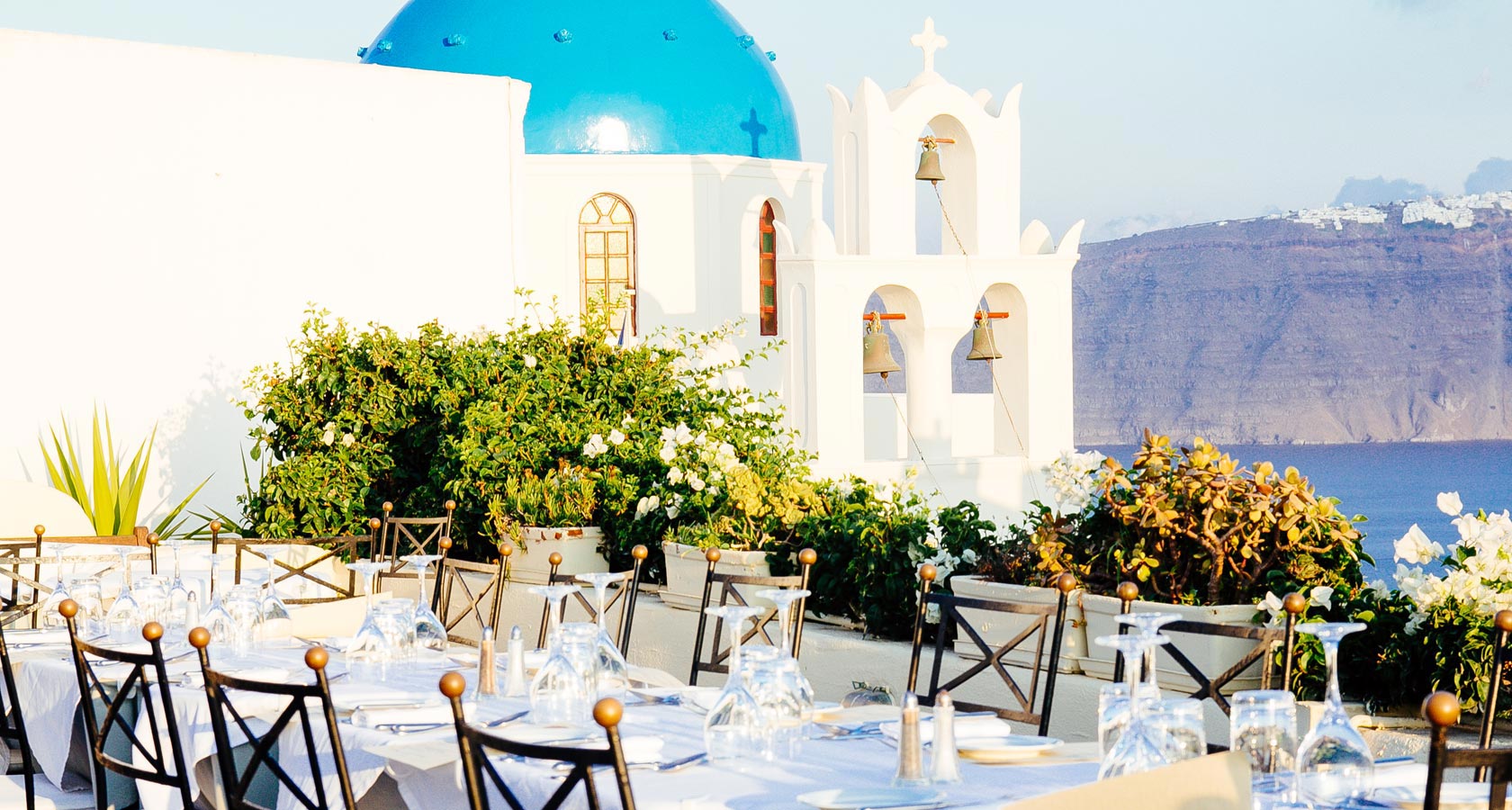 Οια Σαντορινη Εστιατορια Oia 1800 Εστιατοριο στην Οια με βεραντα και θεα